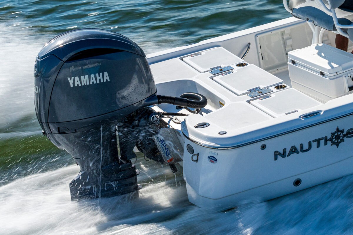 214 Bay Center Console Bay Boat - NauticStar Boats