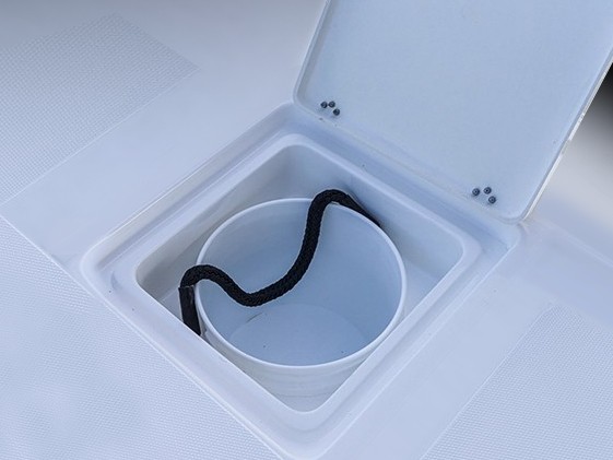 244 Bay Sneak Peek - NauticStar Boats